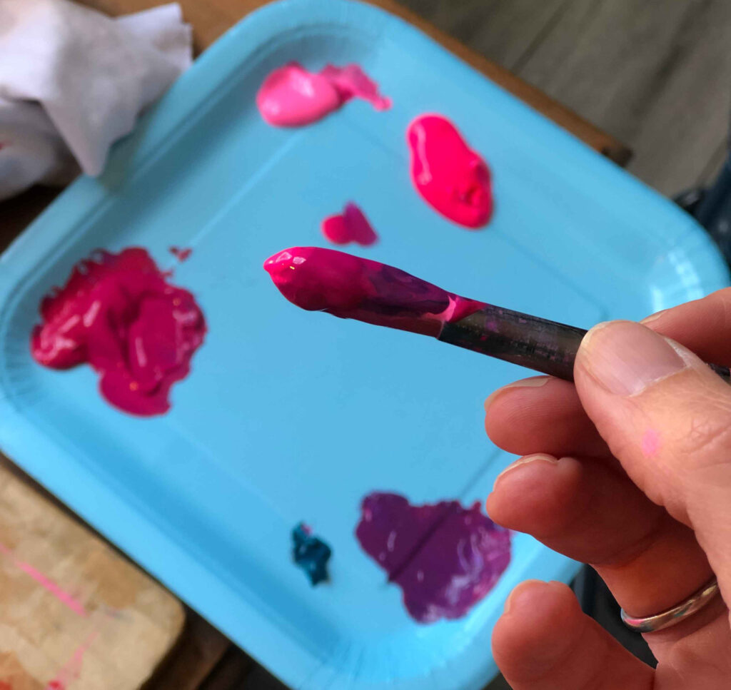 How to Paint Dazzling Dahlias in Acrylic | Katie Goodwin - SAA